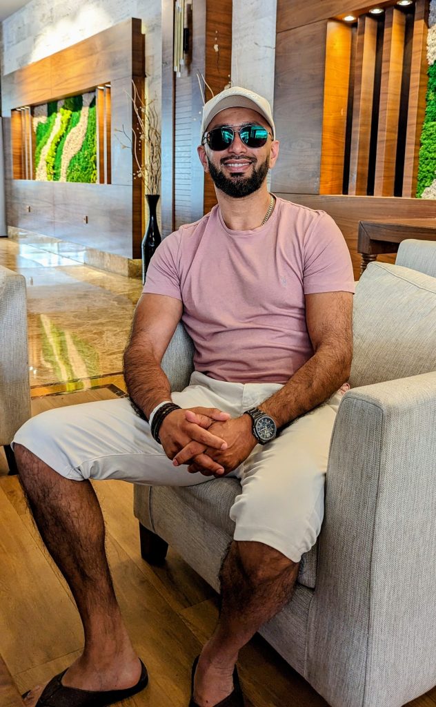 Owner of award-winning restaurant proves his cooking prowess ...